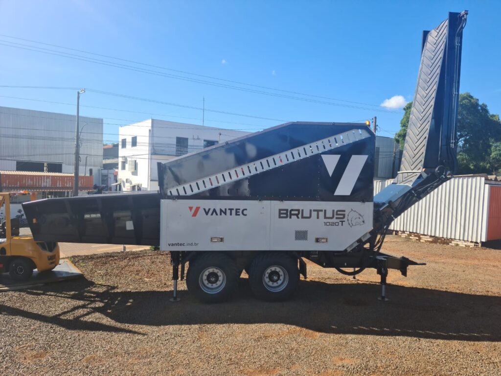 Primeiro Picador Florestal Vantec modelo Brutus para Goiás